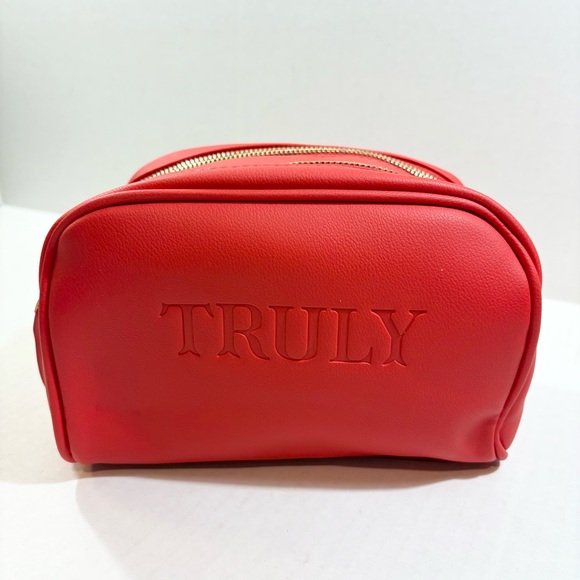 TRULY | Bags | Truly Signature Vanity Train Case Candy Apple Red ...